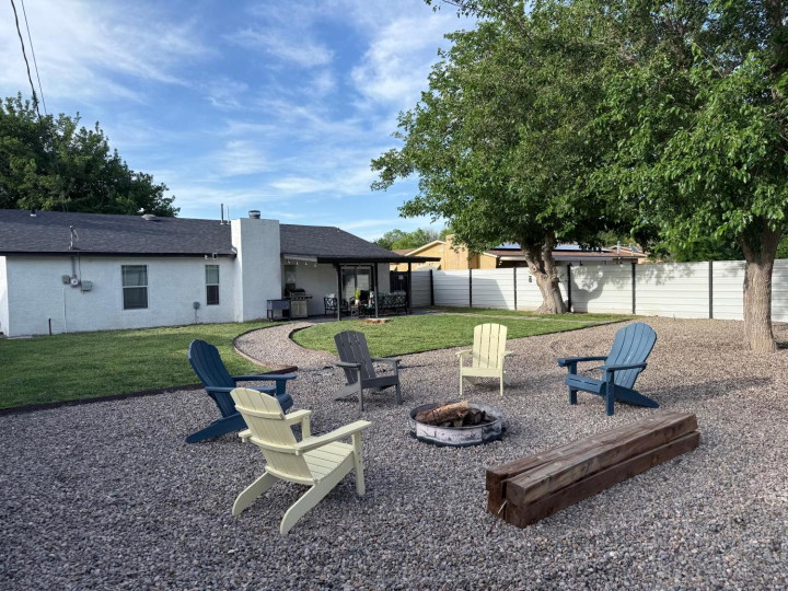 Sunrise Experience W/king Size Bed & Pet Friendly - Roswell, NM