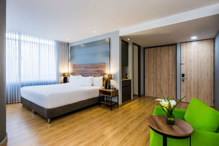 La Quinta By Wyndham Medellin - Sabaneta