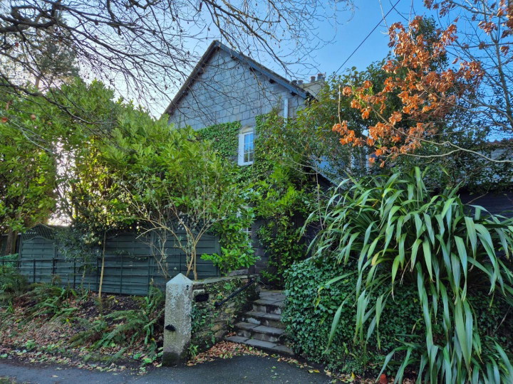 Tregarthen Cottage - Tranquil Self-contained Room Near Looe Offering Easy Parking Right Outside With Ev Point - Polperro
