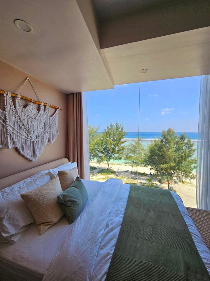 Seasera Home 3br Beachfront - Malé