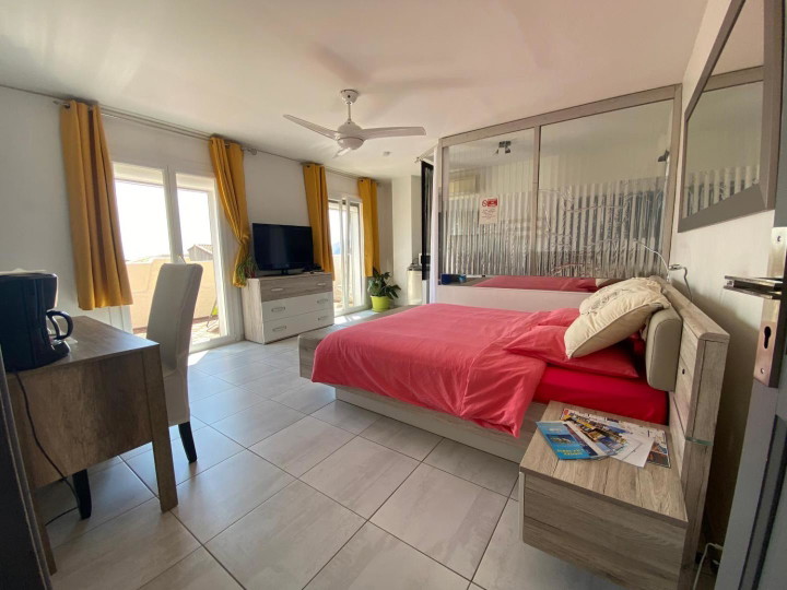Charmante Chambre Avec Vue Mer Parking Gratuit Extérieur - La Ciotat