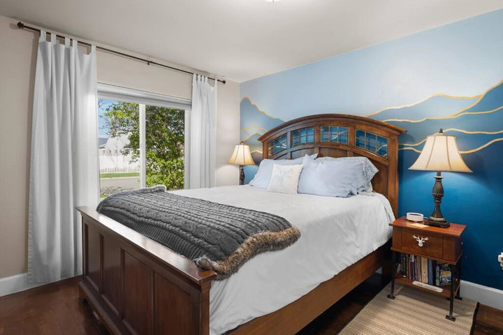 Charming And Cozy Private Home Walking Distance To Downtown - Kalispell, MT