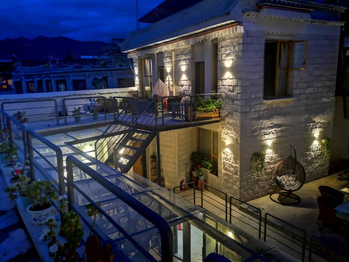 Fengma Feiyang Hostel - Tibet