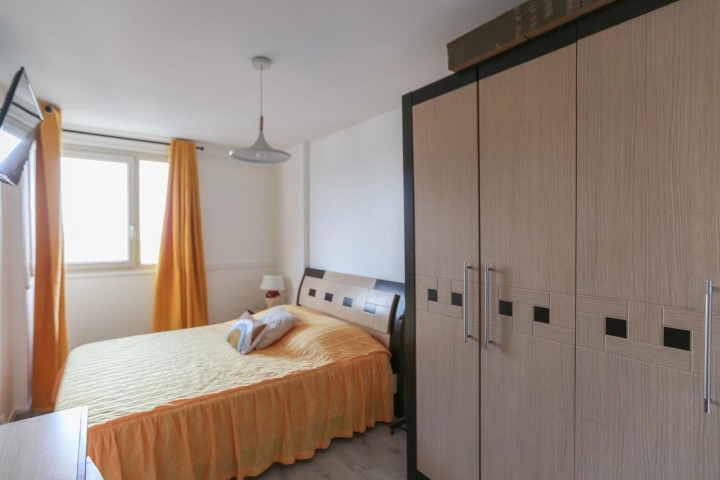 Nice Apartment With Balcony In Pré-saint-gervais - Parc de la Villette