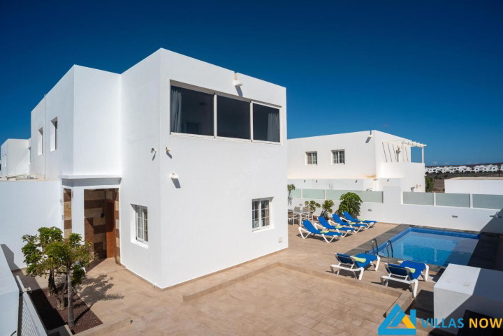 233 - Villa Geny By Villas Now Ltd - Playa Blanca