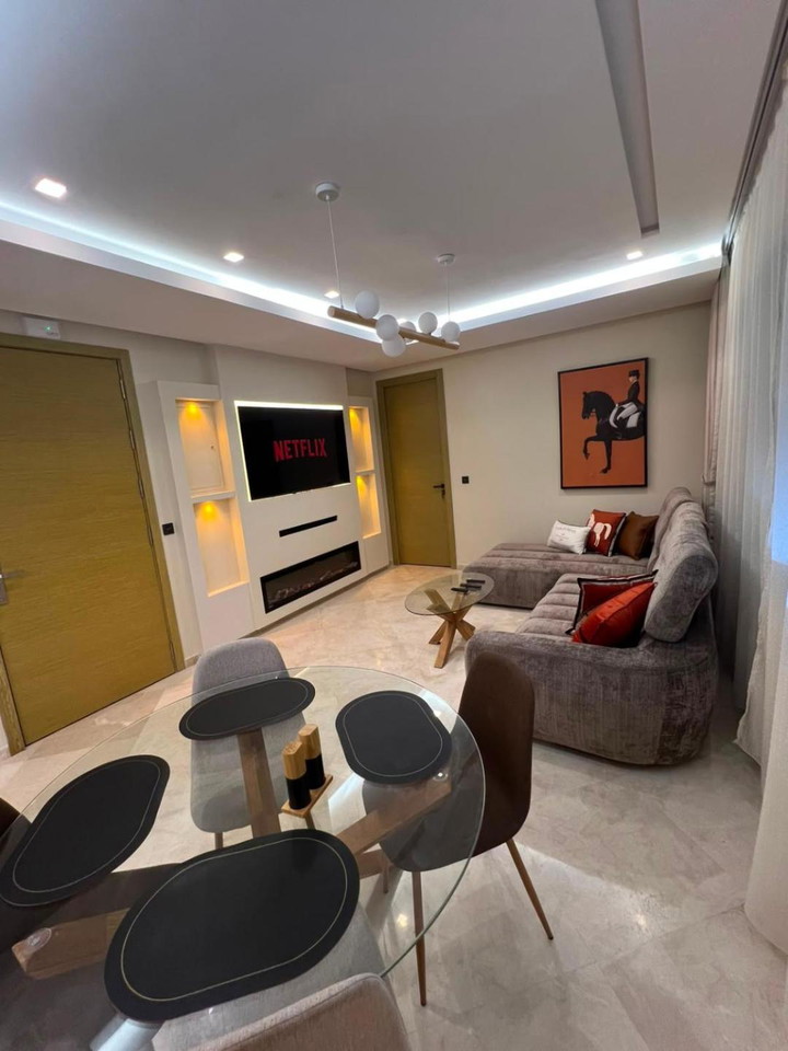 Luxury Apartment Near The Train Station - Tangier