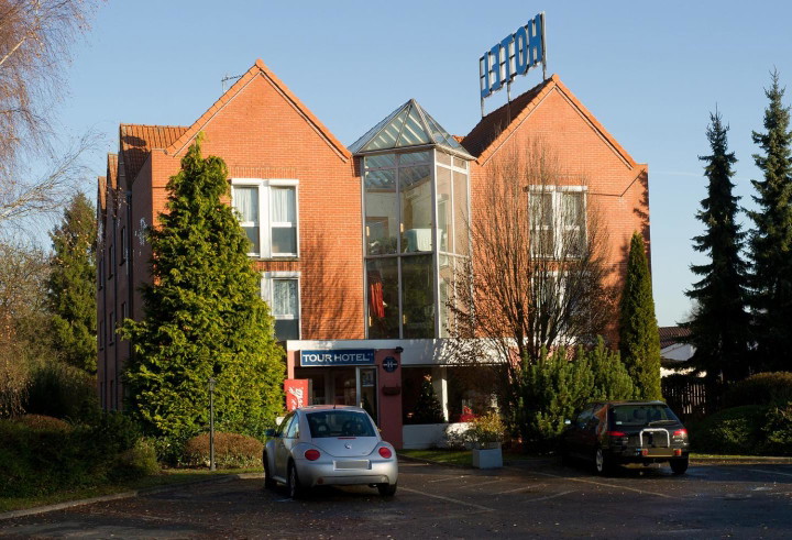 Tourhôtel - Bruay-la-Buissière