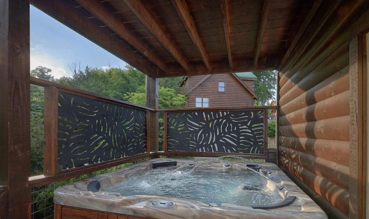 Experience Luxury And Serenity At 3 Little Bears Just Minutes From Top Attractions Private Indoor Pool Hot Tub - Pigeon Forge, TN