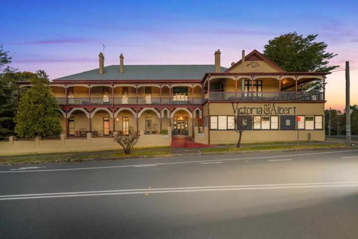 Victoria And Albert Guesthouse - Blackheath, NSW, Australia