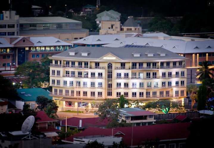The Quadrant Luxury Apartments - Victoria
