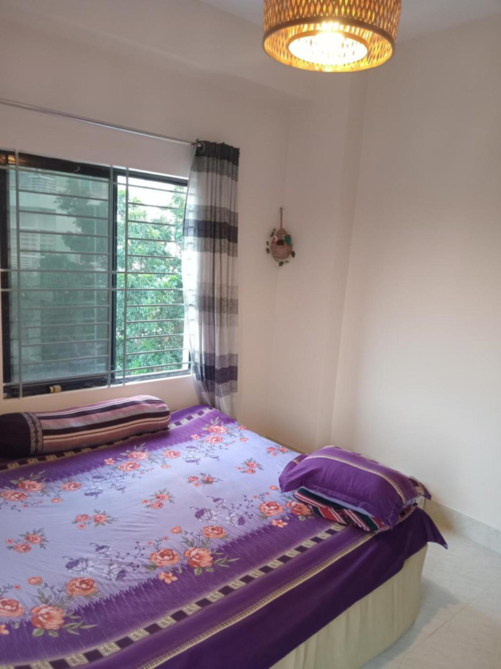 One Private Room Near International Airport - Bangladesh
