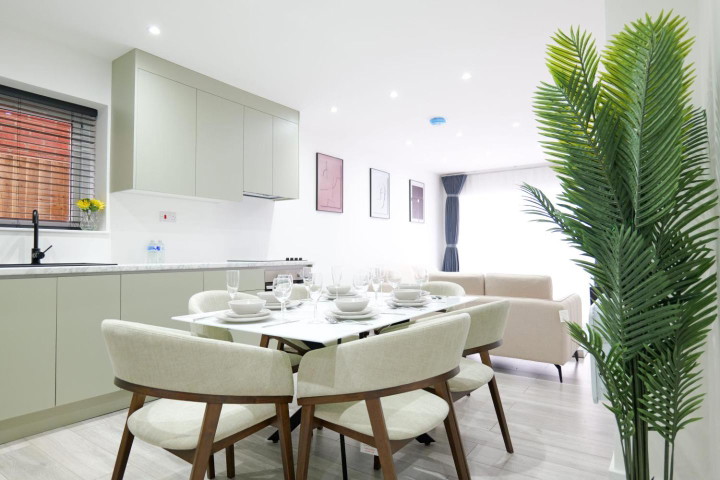 Austin David Executive Apartments Wembley - London Euston station
