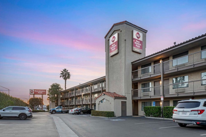 Best Western Plus Executive Inn Rowland Height City Of Industry - Brea, CA