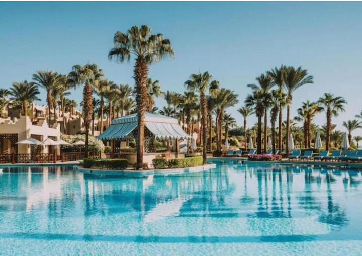 Gorgeous, Private Four Seasons 2-bedrooom Chalet - Resort Access, Red Sea Views & Luxury Comfort - Sharm El-Sheikh