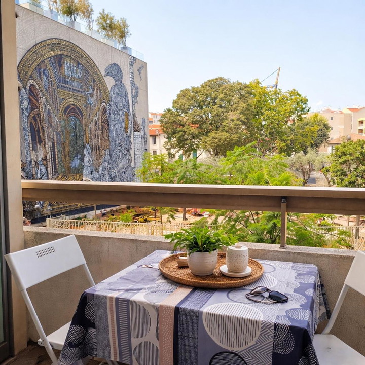 Deux Pièces Climatisé Avec Balcon Vieil Antibes - Juan les Pins