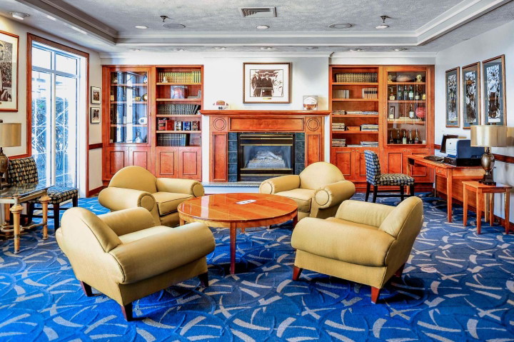 Hilton Vacation Club Varsity Club South Bend, In - Mishawaka, IN