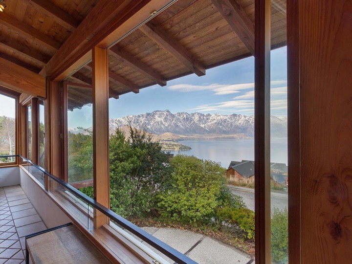 Vista Retreat - Queenstown Holiday Home - ニュージーランド クイーンズタウン