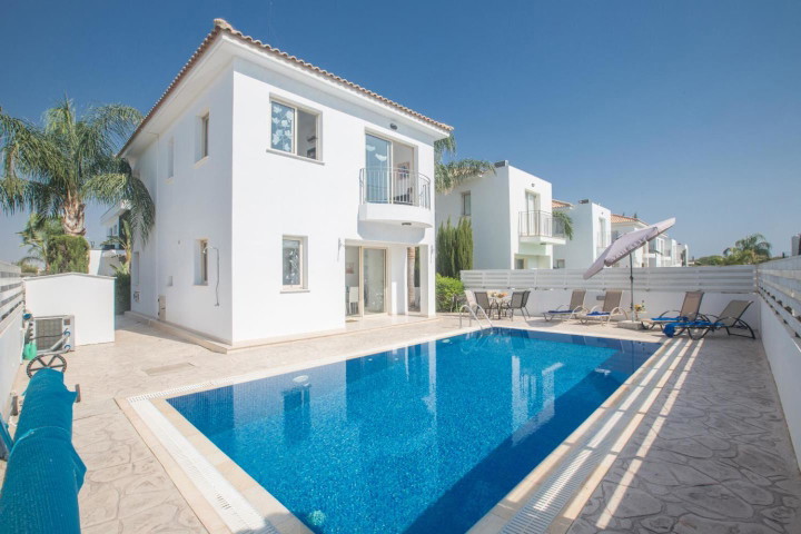 Palm Villa 17 - Ayia Napa