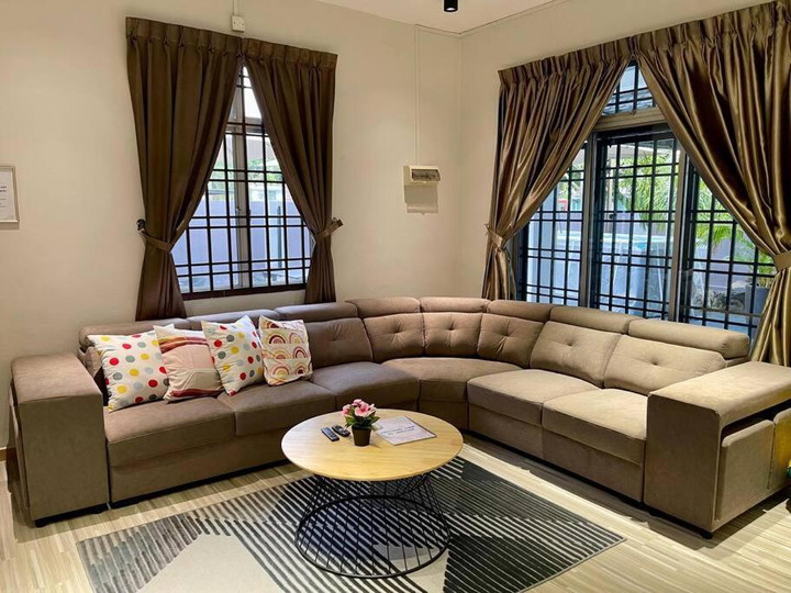 Cozy Comfort Home 12 Pax Ktv Bukit Indah Jb - Johor Bahru