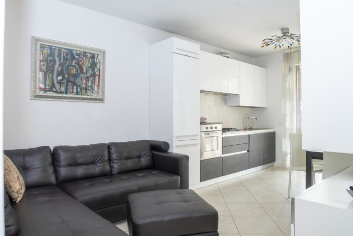 Guesthost - Fellini Family Flat - Rimini