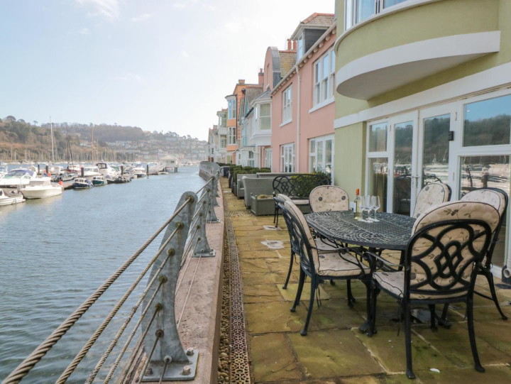 30 Dart Marina - Totnes