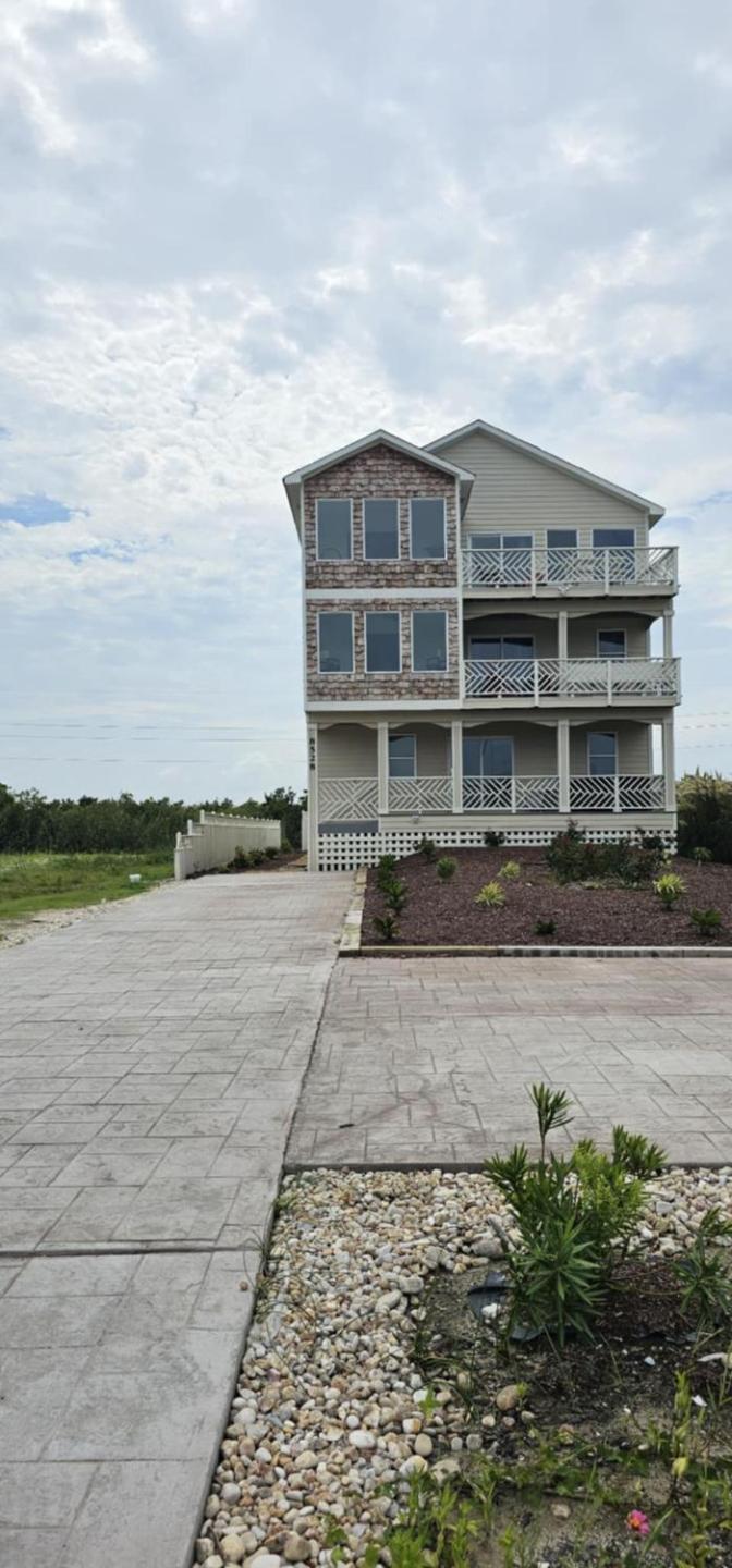 8528 Beach Road - Nags Head, NC