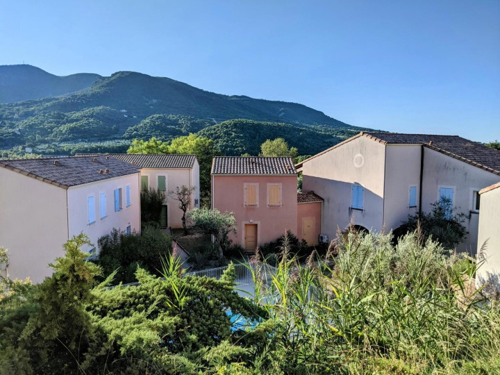 Maisonnette Dans Domaine Avec Piscine à Nyons, Pays Des Olives - Nyons