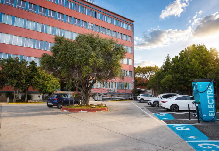 Aparthotel Montcada - Badalona