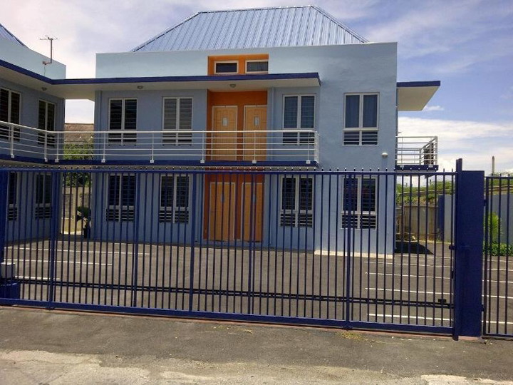 Orange Rembrandt Studio Apartments - Curaçao