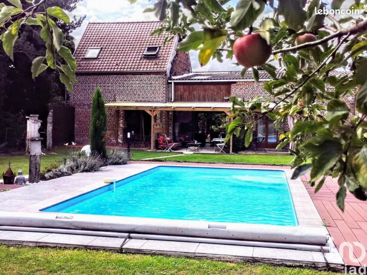 Secret D Une Nuit Chambres D Hotes ,Hotel ,A Vicq Prės De Onnaing,avec Piscine - France