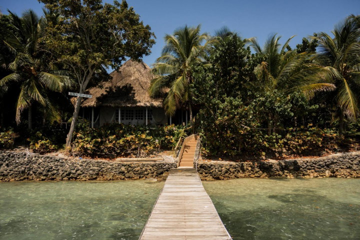 Isla Amor - Rosario Islands