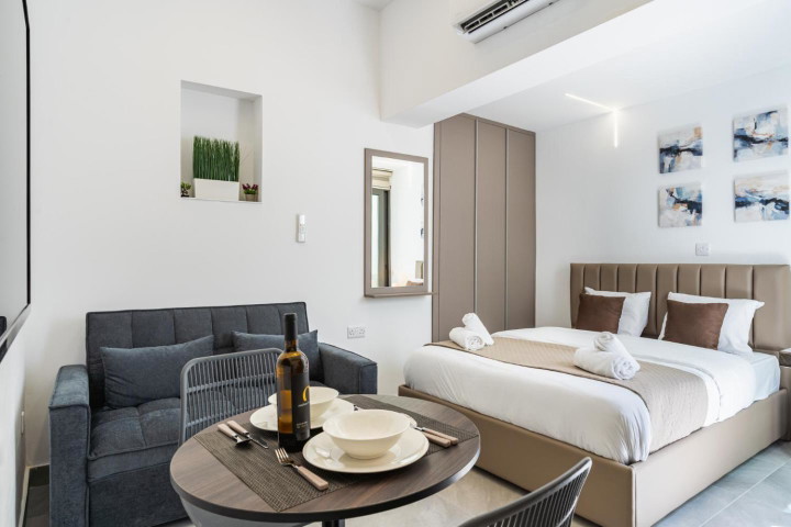 Starlight Studio In City Center - Cyprus