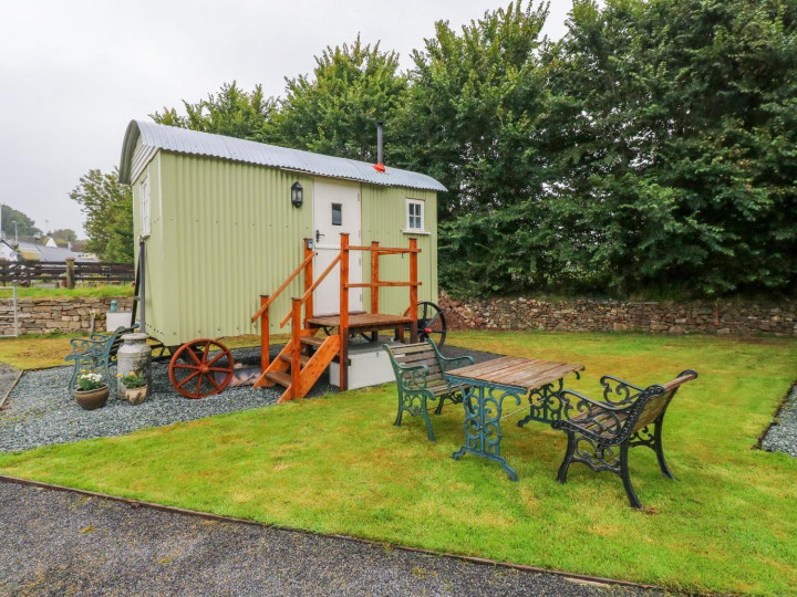 Shepherds Hut - The Crook - Haverfordwest