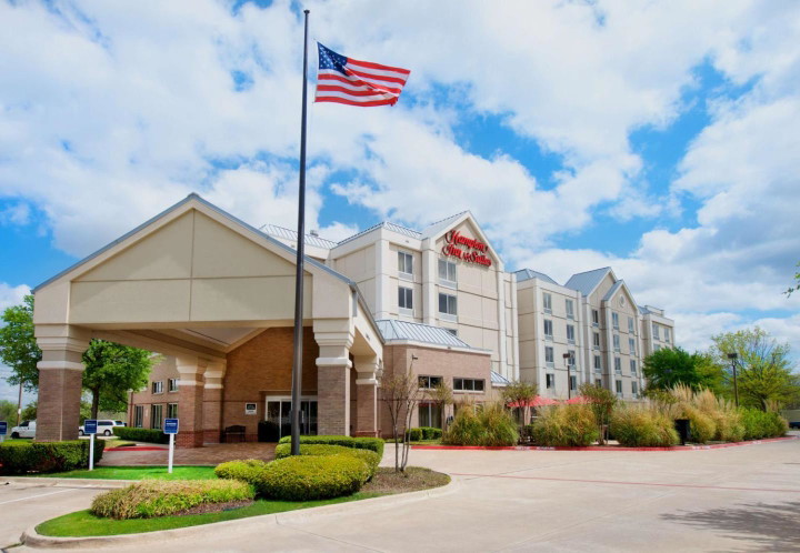 Hampton Inn & Suites N Ft Worth-alliance Airport - Fort Worth, TX