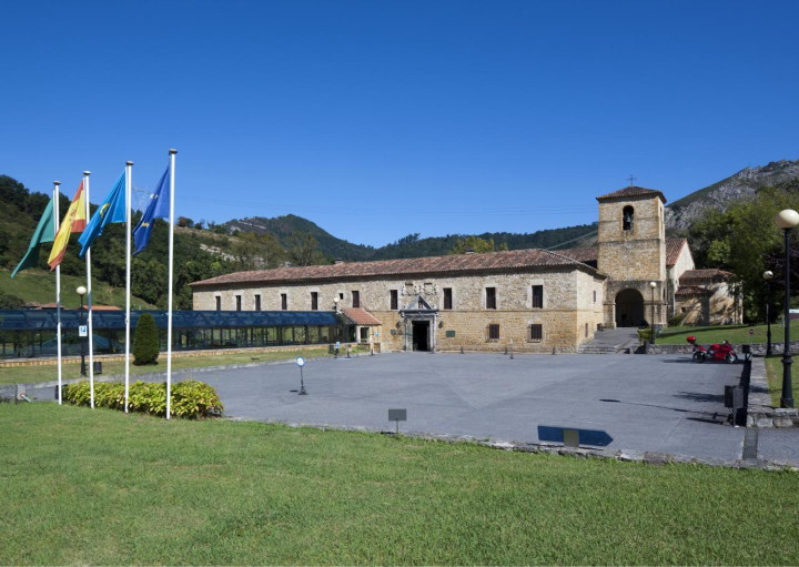 Parador De Cangas De Onís - Ribadesella