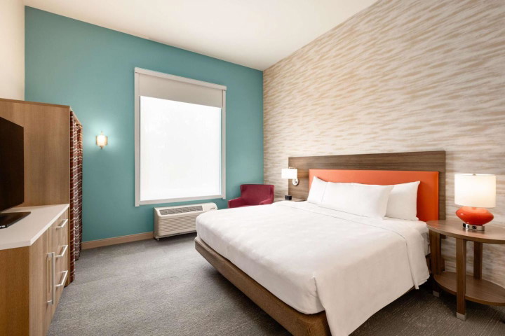 Home2 Suites By Hilton Bloomington Normal - Bloomington, IL