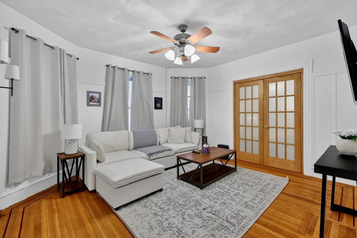Cozy&spacious 7br Home In Malden W Free Parking - Lynn