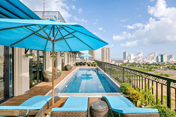 The Herriott Hotel & Suite - Đà Nẵng