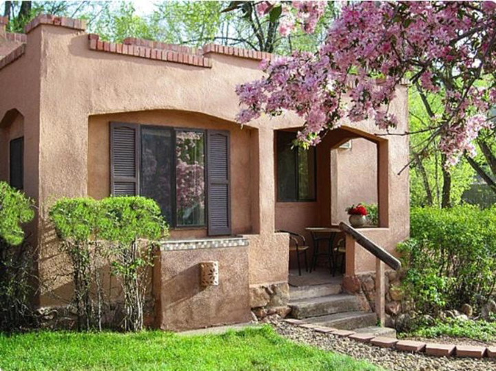 Town-n-country Cottages - Colorado Springs, CO