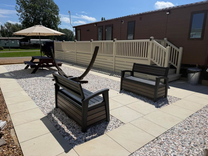S & K Lodge Billing Aquadrome Holiday Park - Northampton