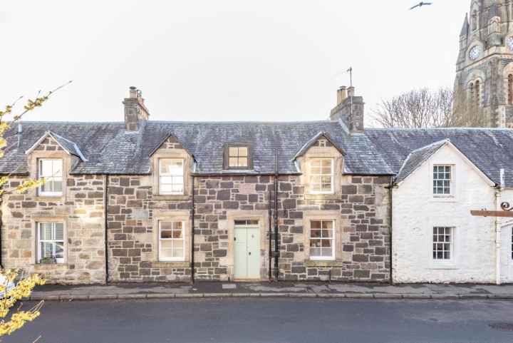 Charming Cardoon Cottage In Beautiful Village - Crieff