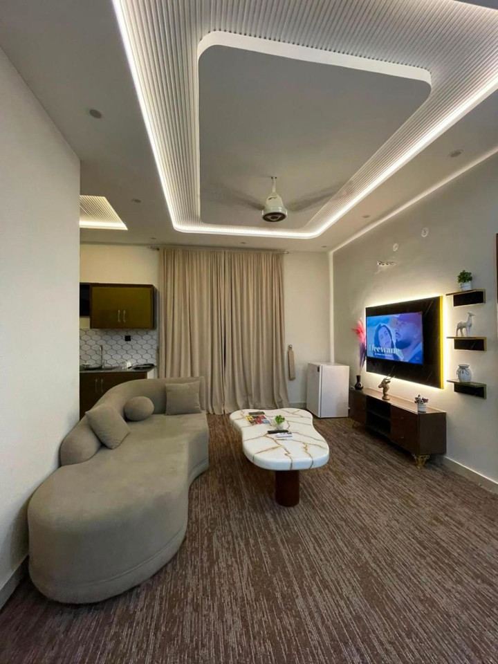 Dominion Luxury Apartment - Lahor