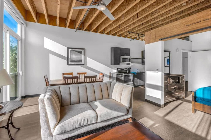 Brand New Downtown Condo Next To Bremerton Ferry - Port Orchard, WA