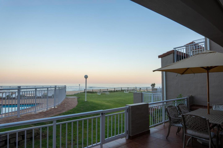 Jeffreys Bay Villas On The Beach - Jeffreys Bay