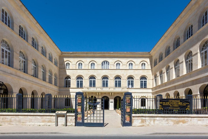 Le Grand Hôtel Dieu By Sowell Collection - Nimes