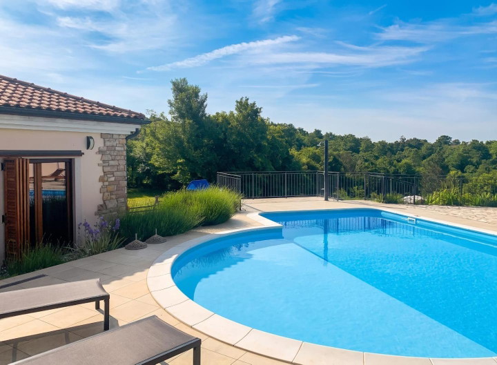 Charming Villa Near ŽMinj With Private Pool - Alps