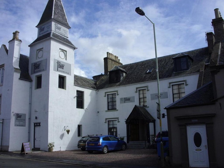 The Tower Gastro Pub & Apartments - Crieff