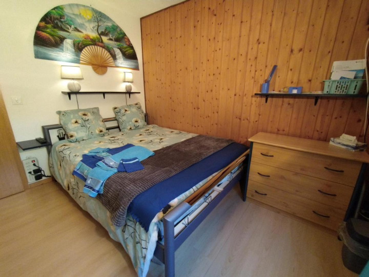 Chambre Ravissante Et Confort D'une Maison - La Chaux-de-Fonds