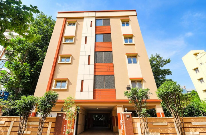 Srikara's Golden Gate Guest House & Coliving - Karnataka