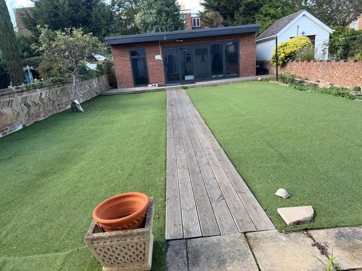Lilys Home - Barking